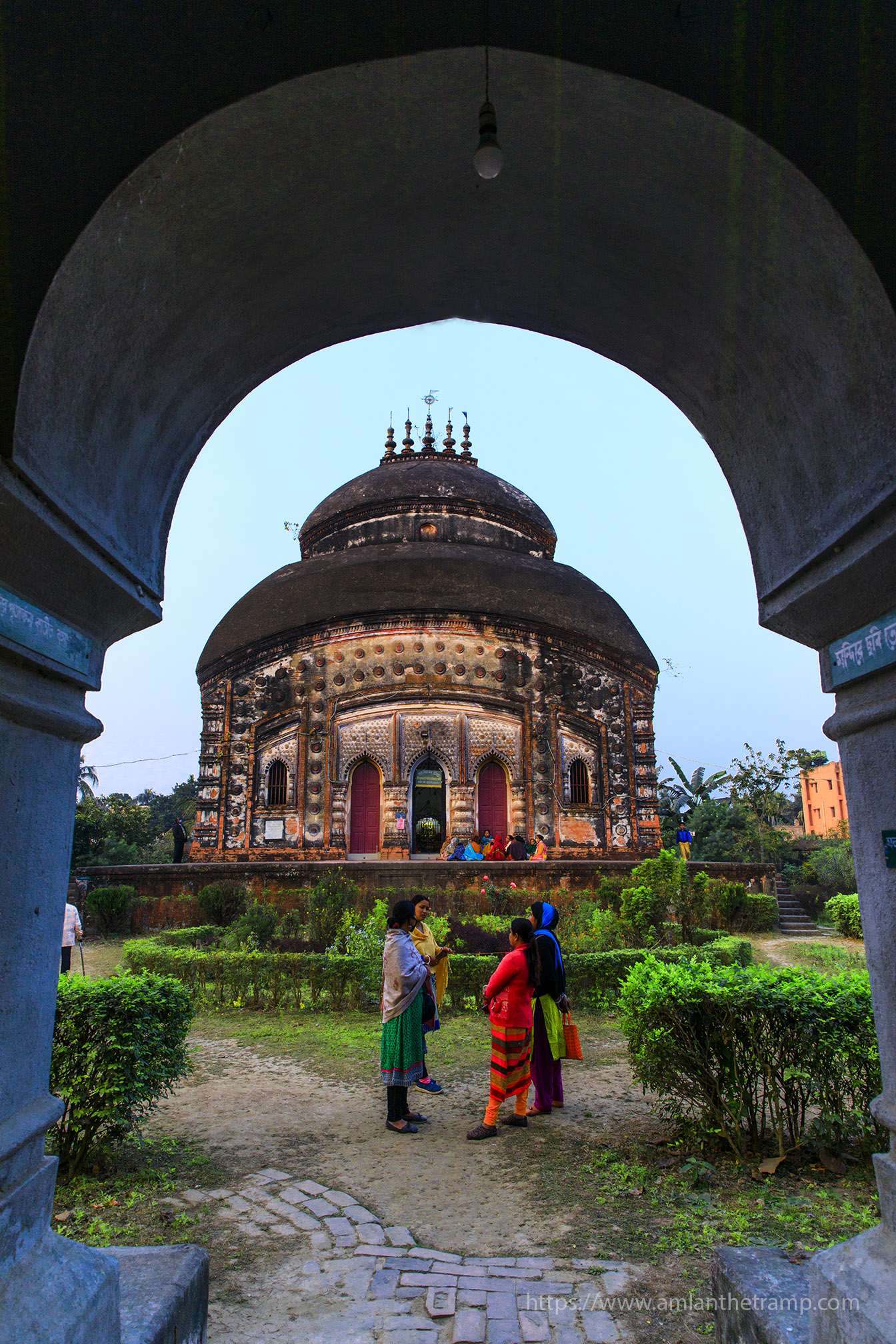 A day trip to Halisahar – The Tramp